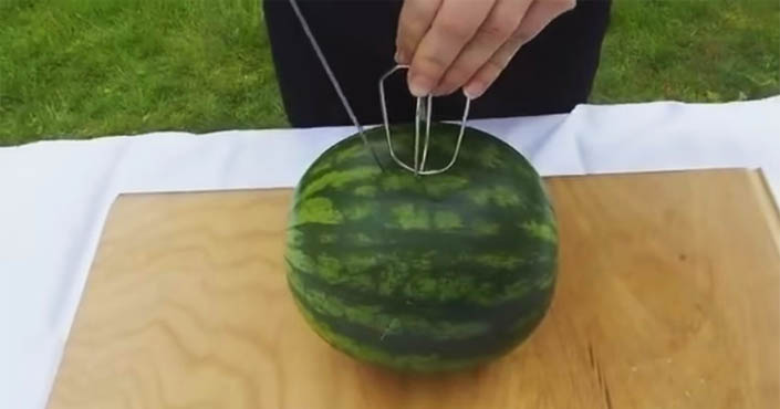 Letný melónový nápoj pomocou mixéru bez zbytočného neporiadku