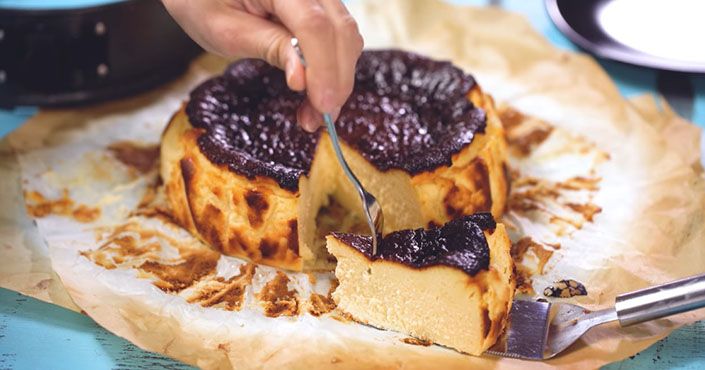 Baskický cheesecake | Recept na Baskický "pripálený" dezert